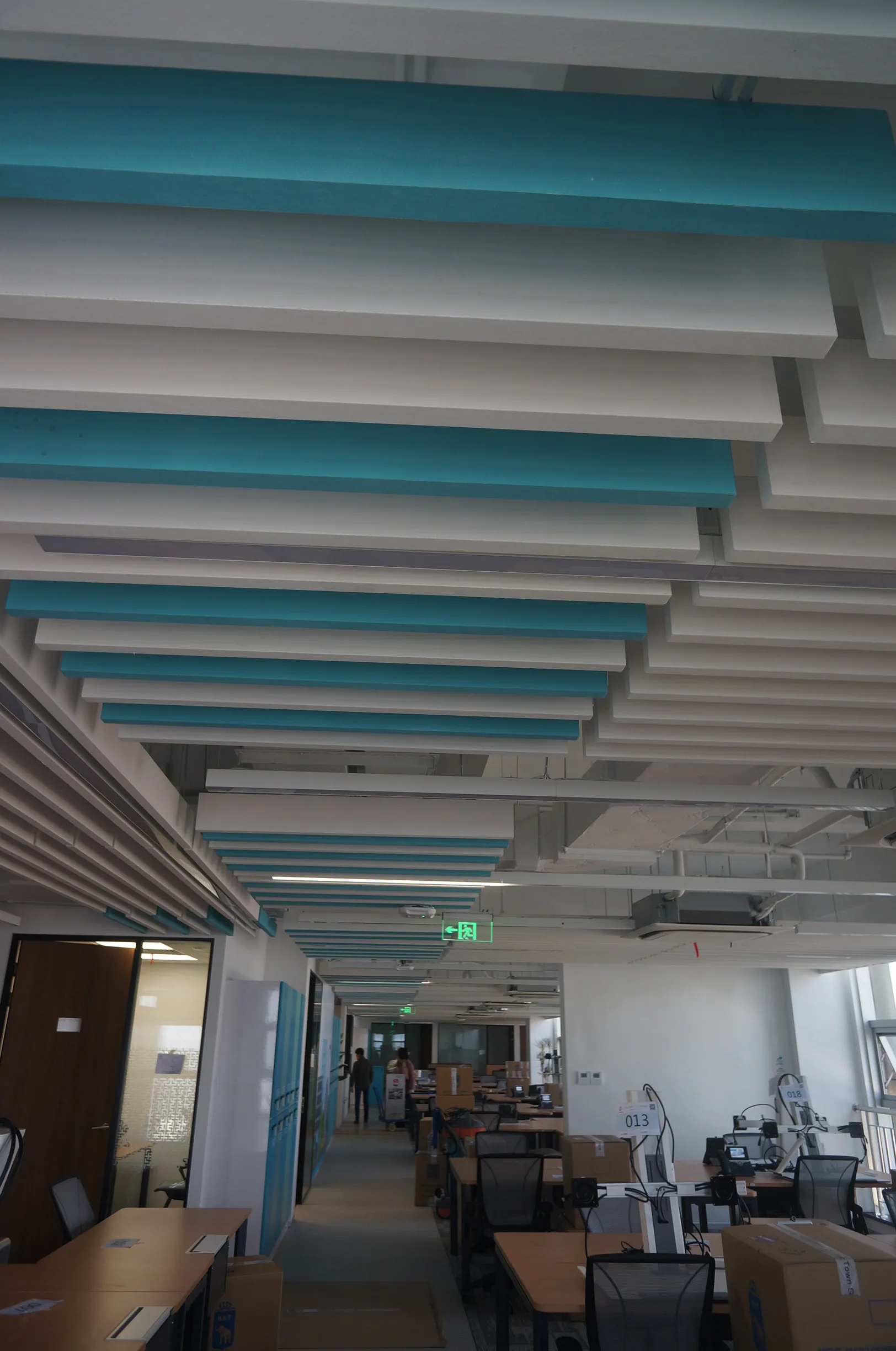 Hanging Absorbing Proof Ceilings Fiber Glass Wool Fireproof A2 Sound ...