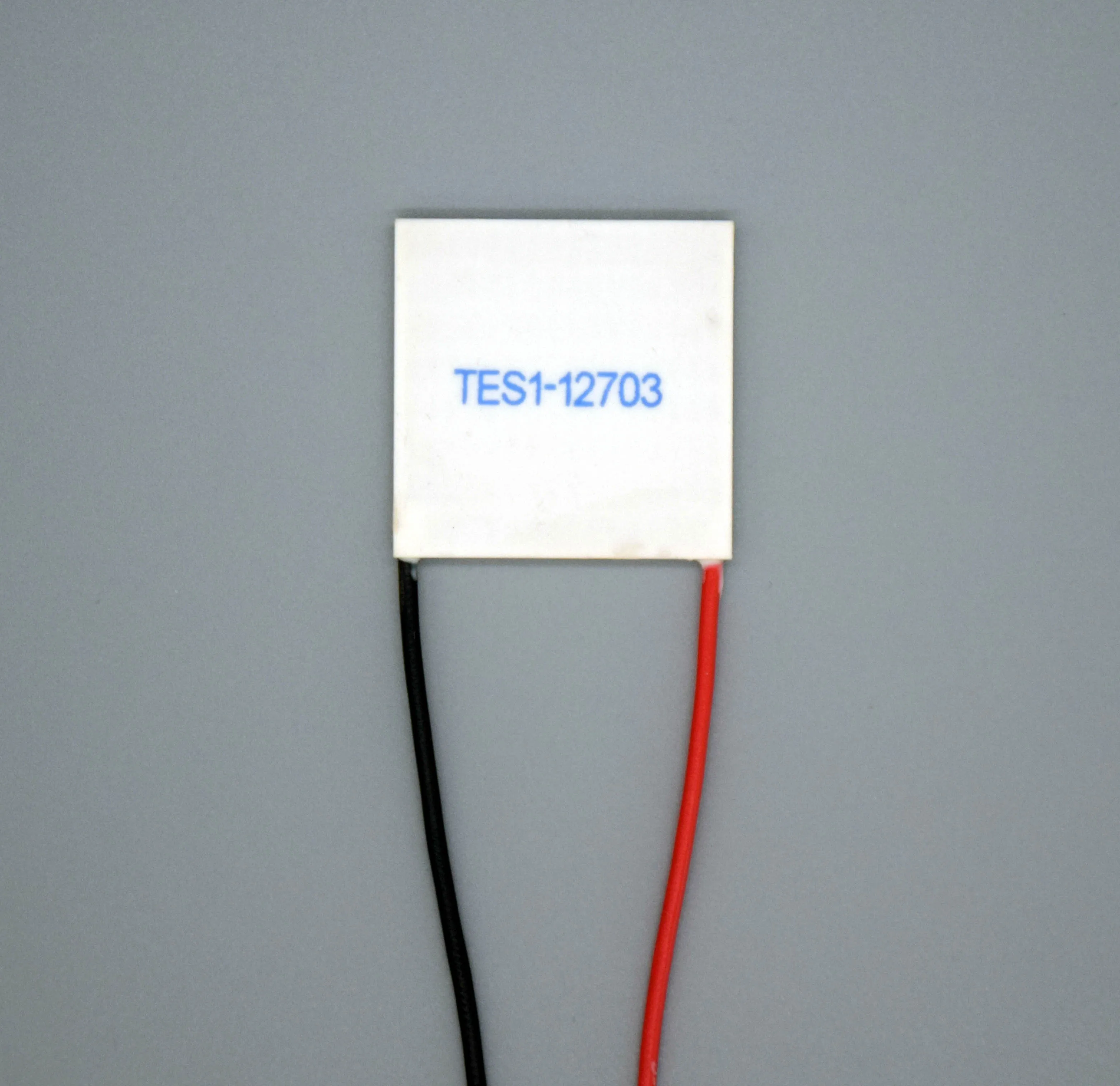 Tes1-12705 12v 30*30 Single Stage Tes Thermoelectric Peltier Cooling ...