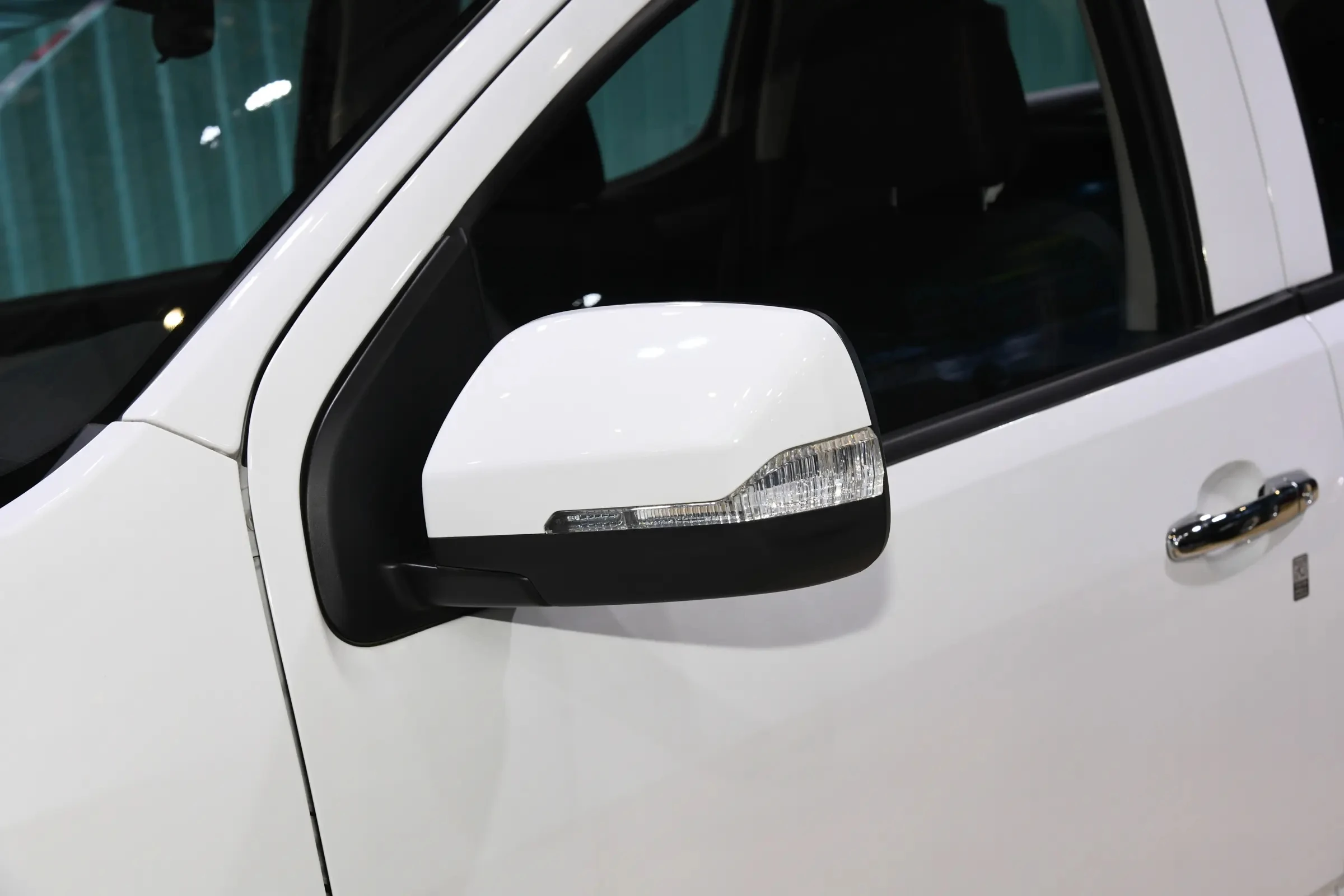 ISUZU TAGA-EV EV Pickup Truck - Perfect for Camping & Logistics
