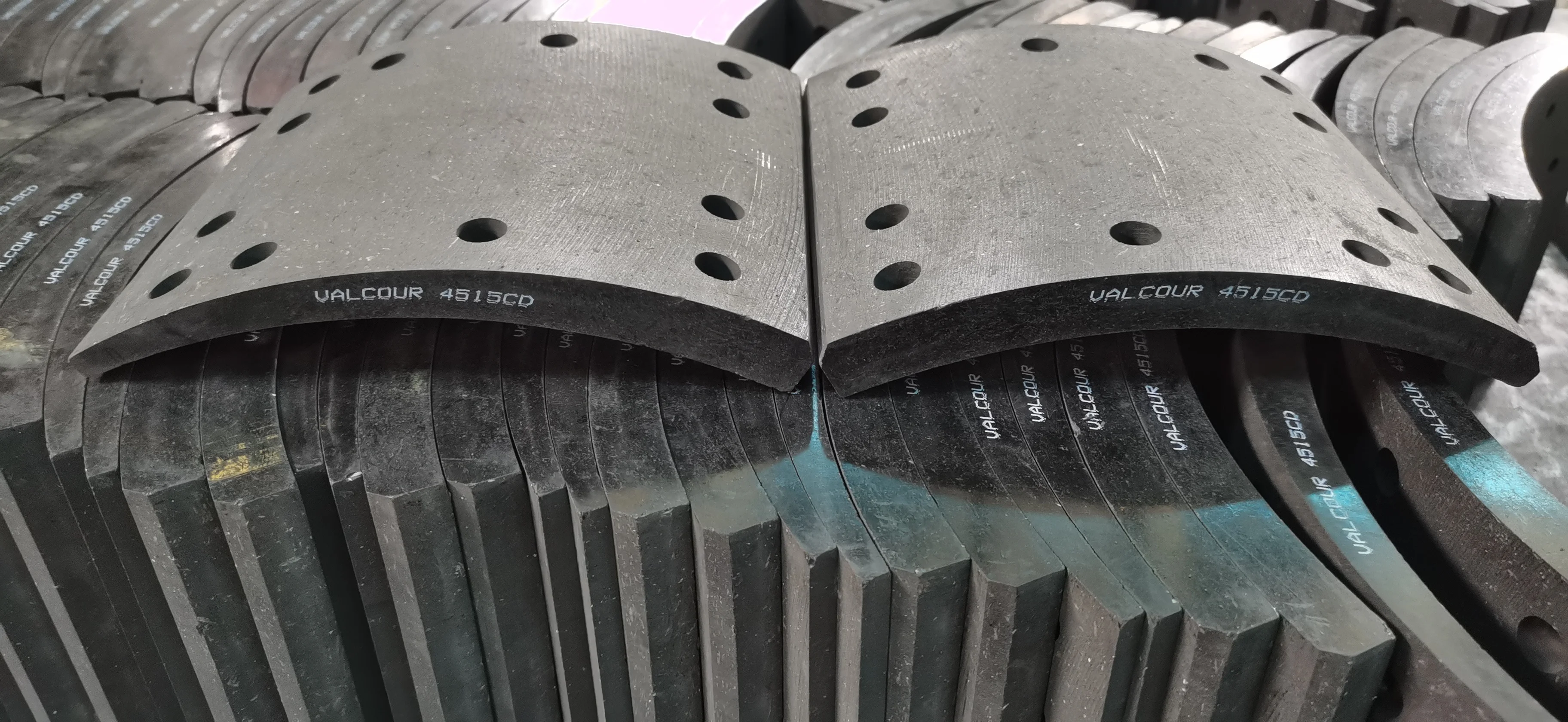 Europe Heavy Duty Truck Trailer Drum Brake Pad 19036 4515 4551 Brake ...