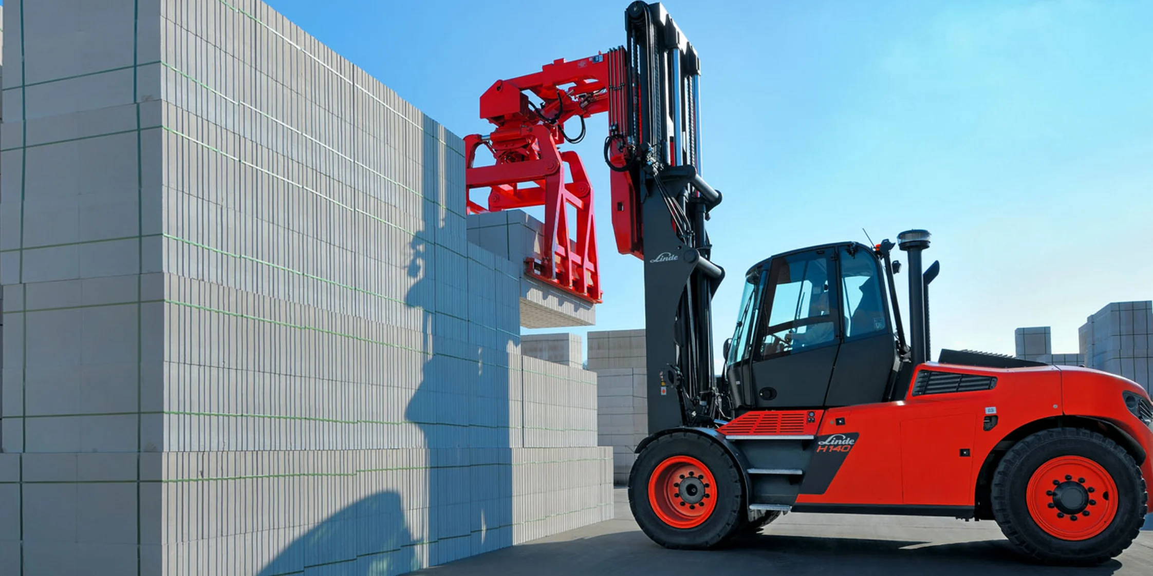 Linde Heavy Truck Diesel Engine Forklift Truck 15ton Model HT150Ds ...