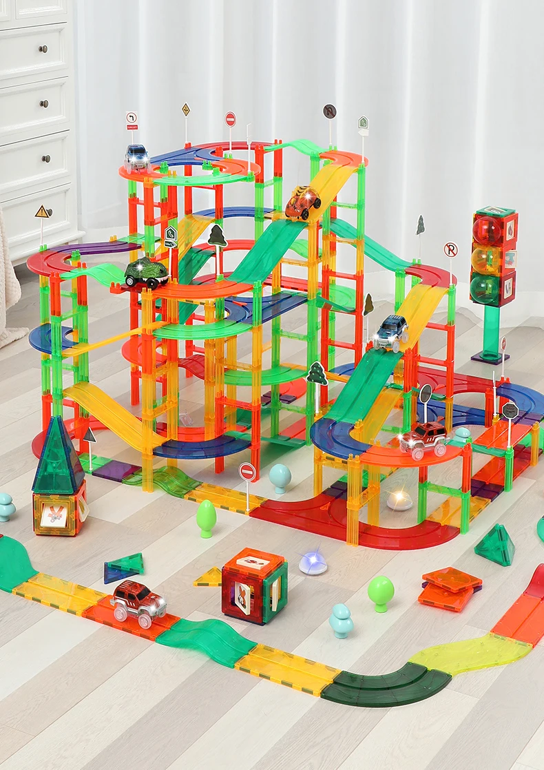 DIY Magnetic Track Toy Car Adventure - 118PCS Set for Kids