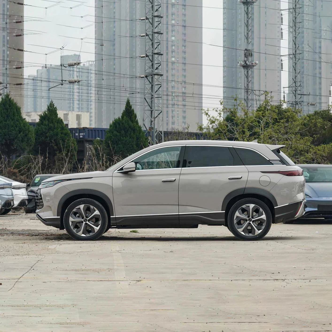 Byd Frigate 07 1.5t Phev Hybrid Plug-in Luxury Suv New Energy Vehicle Electric Cars - Buy Used ...