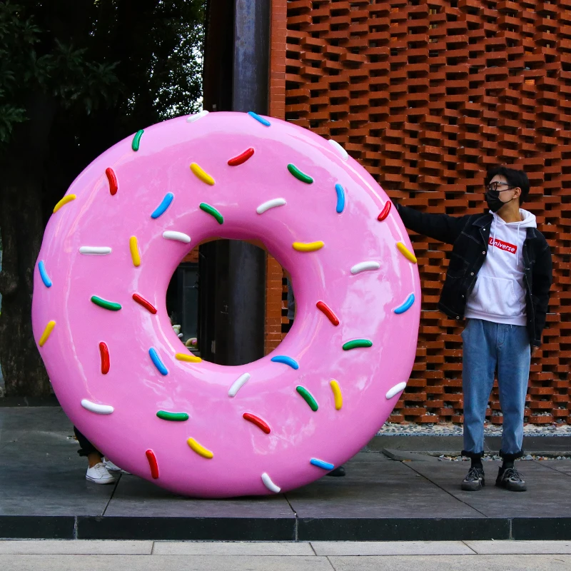 Artificial candy sculpture large fiberglass candy props giant macaroon ...