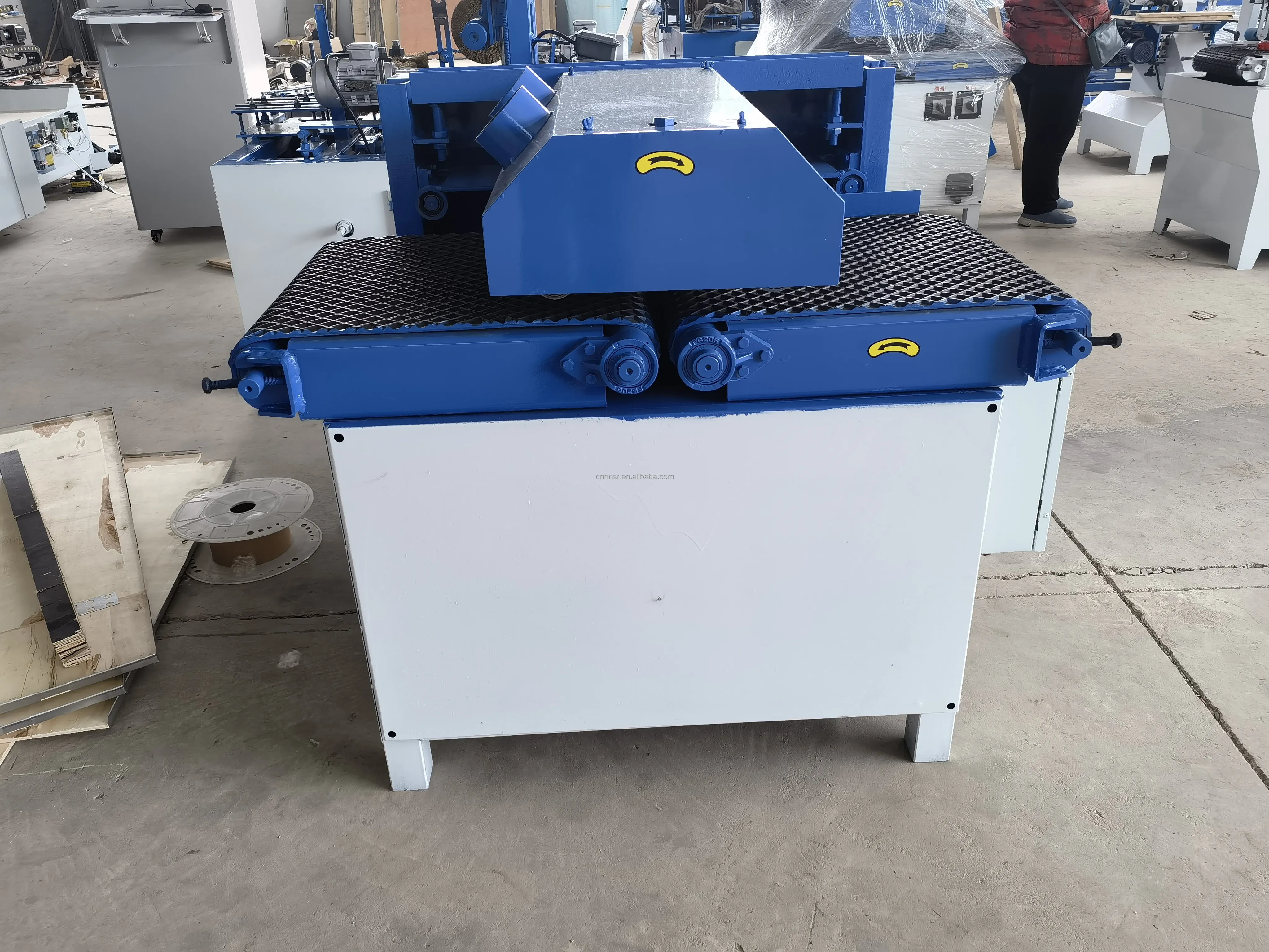 Multi Rip Saw Machine - Efficient Wood Cutting Solutions