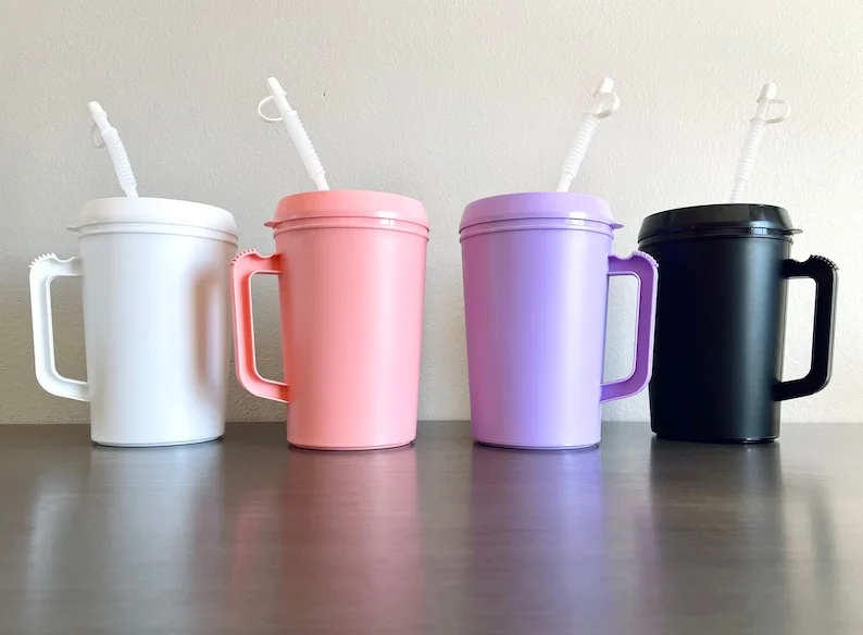 Large 34oz Customized Logo Hospital Mug With Straw Double Wall Plastic ...