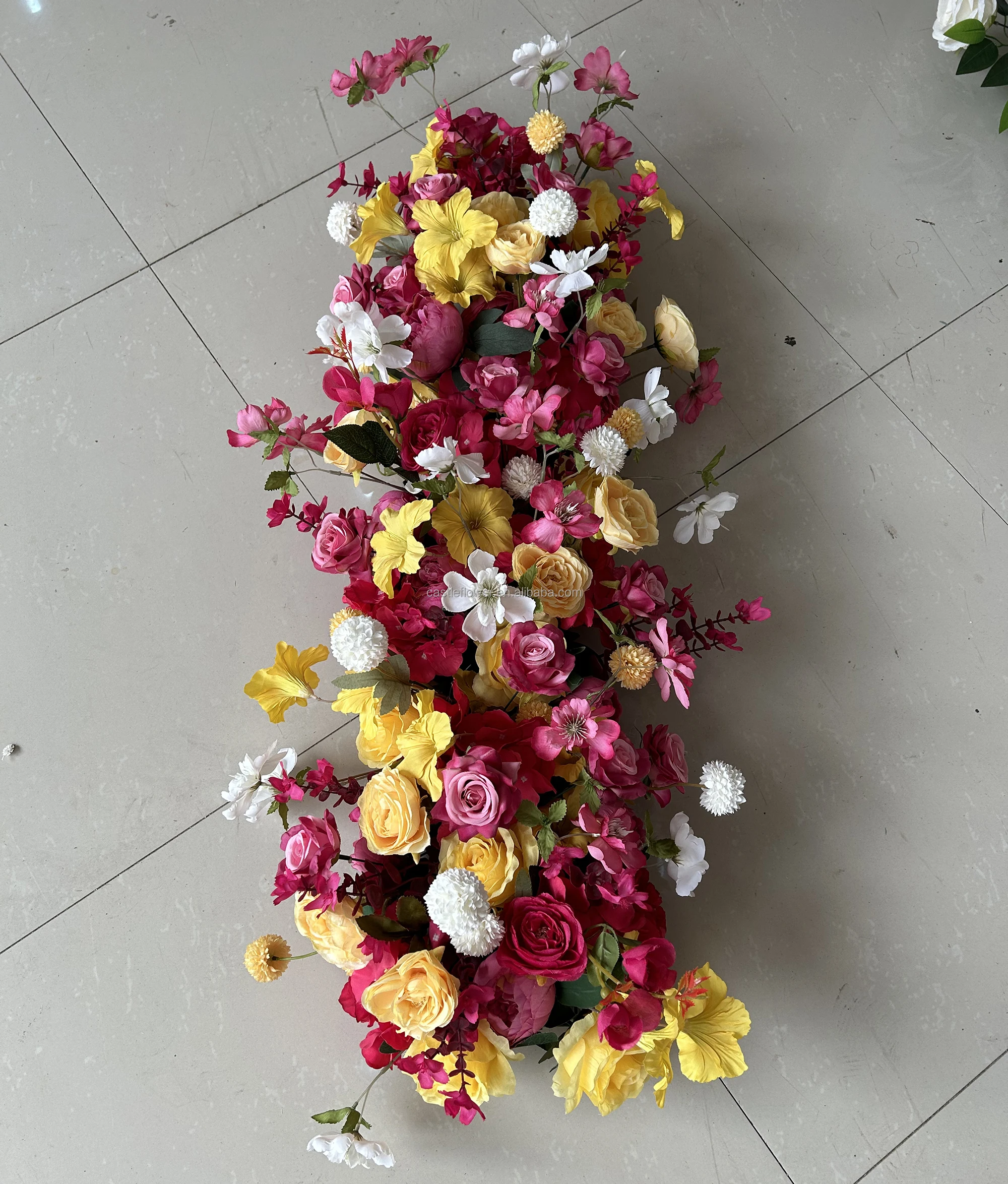 O-R001 Wholesale Silk Faux White Red Purple Flower Runners High Quality ...