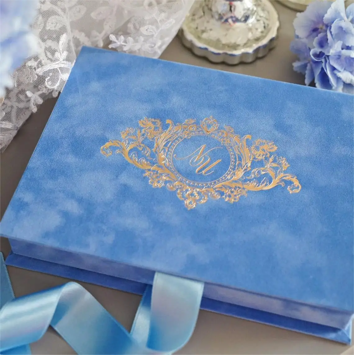 Creative Hydrangea Blue Velvet Box Wedding Invitation Card With Custom ...