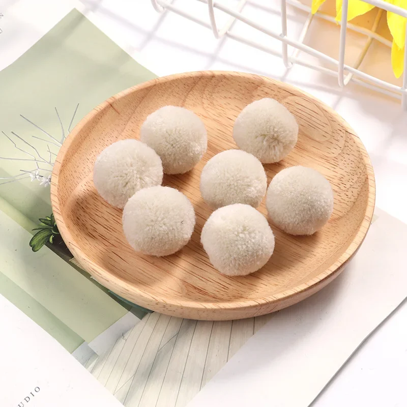 Supplier Multicolor Arts And Crafts Fuzzy Pompom Balls Assorted Pompoms ...