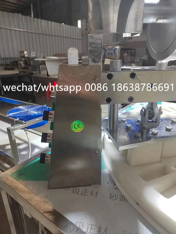 Rotary Snacks Puffed Rice Ball Making Molding Machine Round Crispy Rice ...