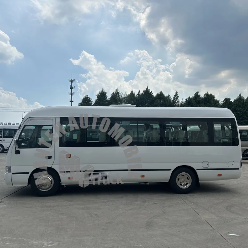 New China Brand 16-24 Seats Manual Transmission Diesel Engine Coach Bus ...
