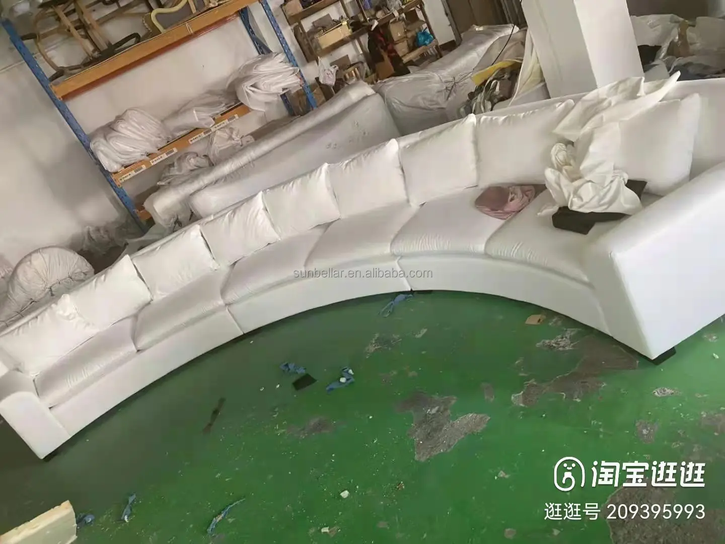 Minimalist Pure White Fabric Half Moon Shape Sofa Set