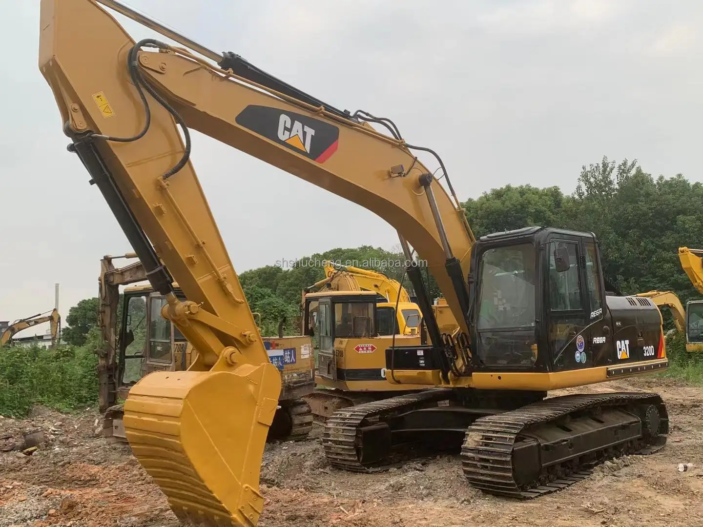 Japan Original Caterpillar Diggers Cat 320d Excavator for Sale 20ton ...