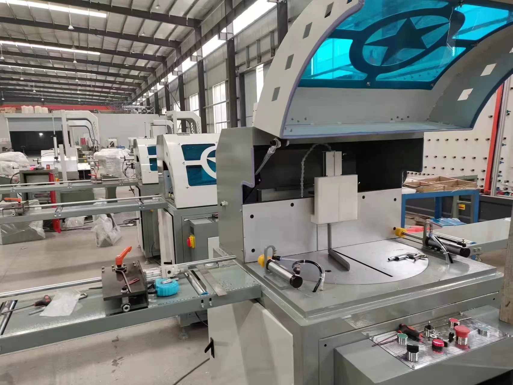 Aluminum Profile Curtain Wall Notching Saw Single Head Cutting Machine ...