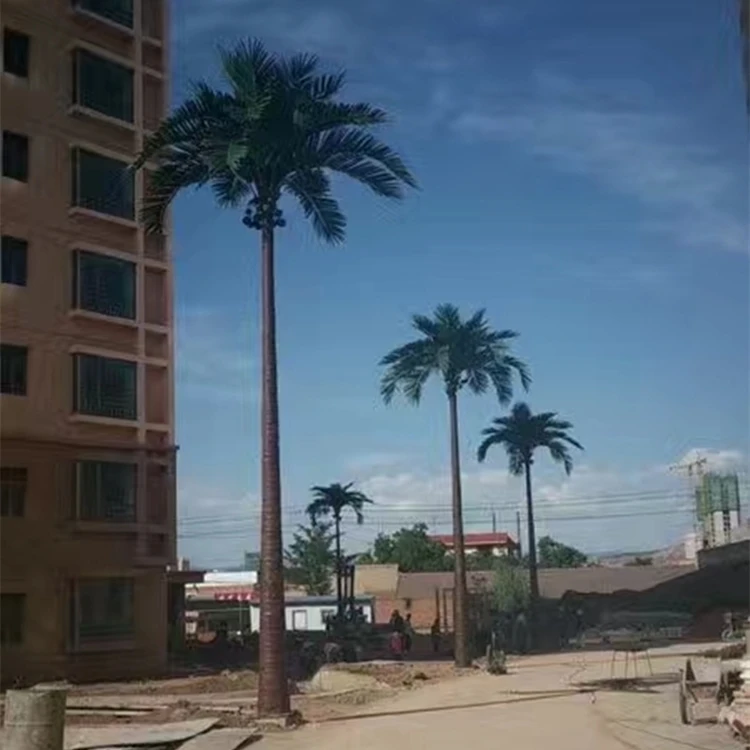 Camouflaged Palm Tree Fronds for Telecom Palm Monopole