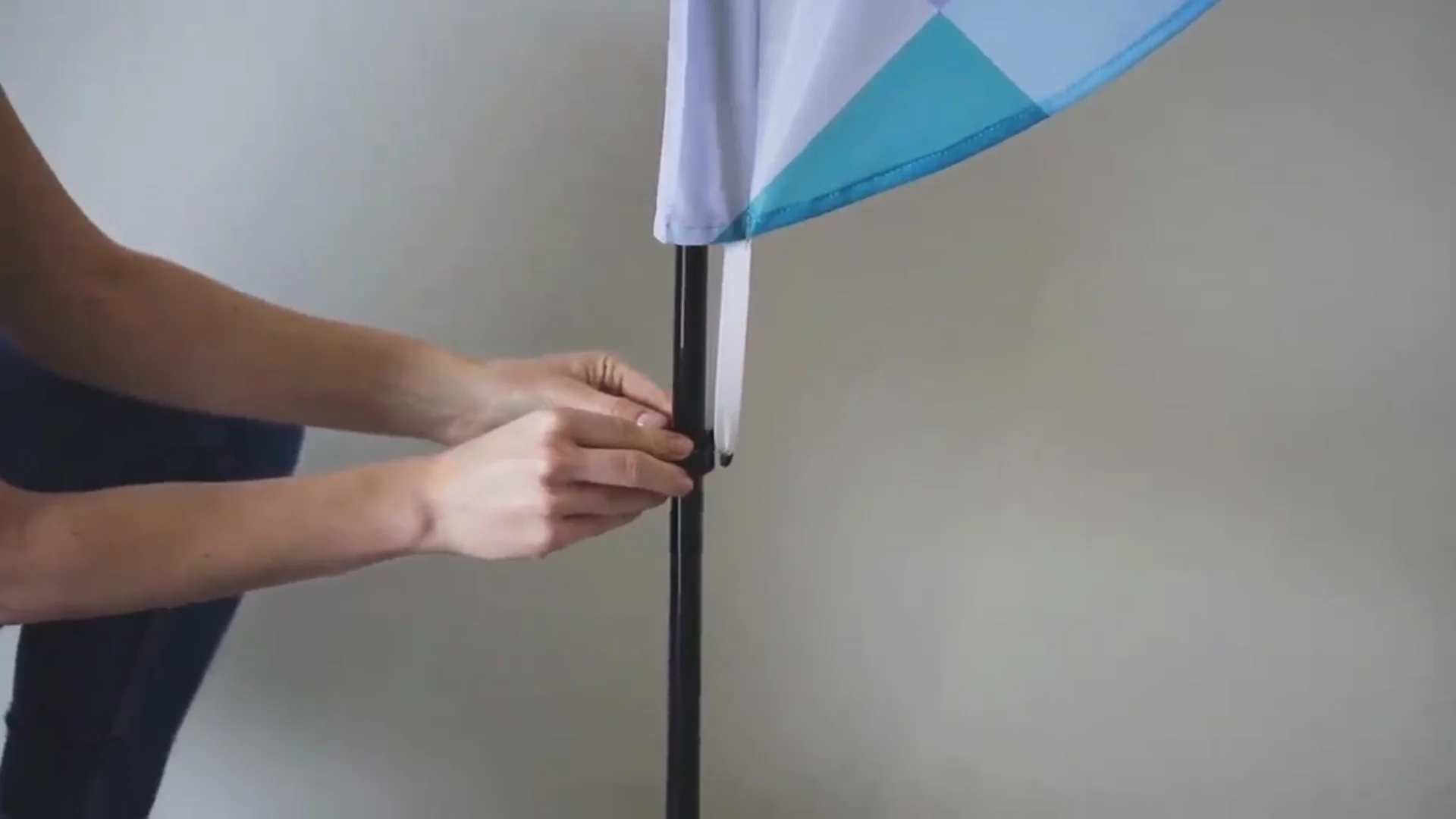 3.3m 4.3m Rectangular Flag Poles Cross Base With Water Bag Wind Flyer ...