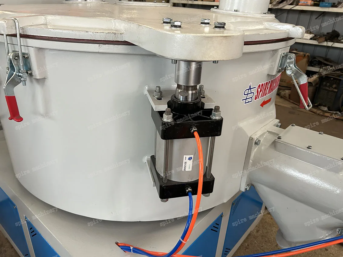 SUS304 Plastic Raw Material Mixer PVC Mixer - Spire Quality