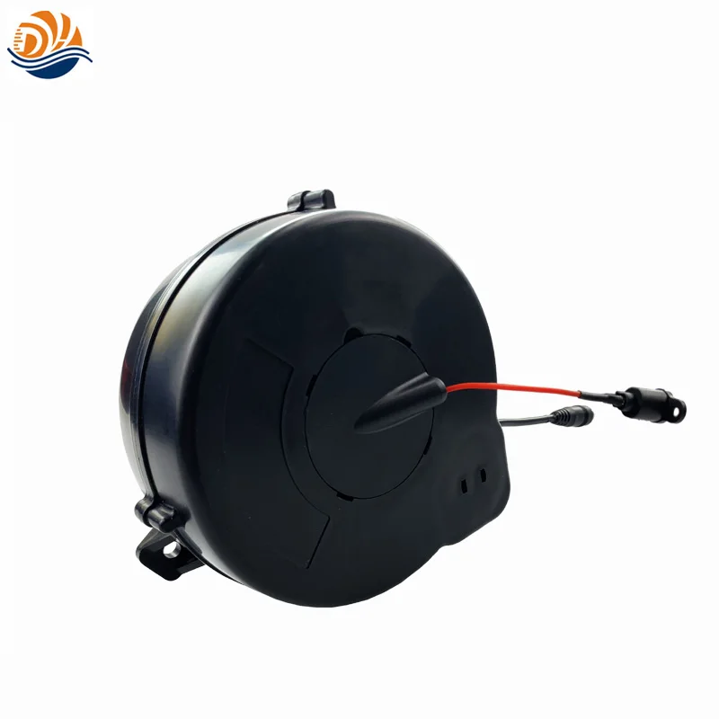 Small Retractable Reel Cable - 13m, 6A-10A, 220V-3200W