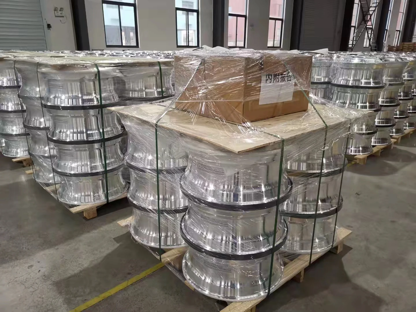 Bus Alloy Wheel Rims Pcd 10x335 22.5x7.5 Truck Aluminium Wheels - Buy ...