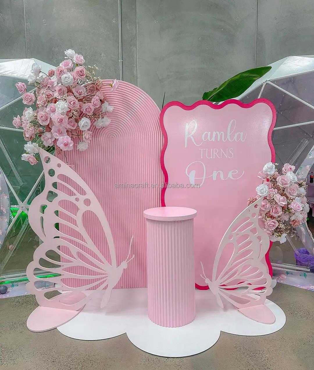 Amina Craft Acrylic Clear Giant Backdrop for Wedding Arch