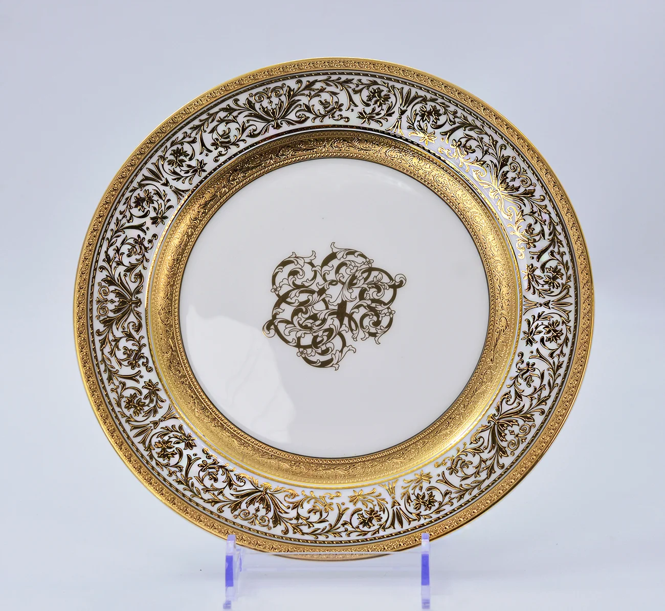 10.5inch Karosa Royal Embossed Shiny Gold Ceramic Plates