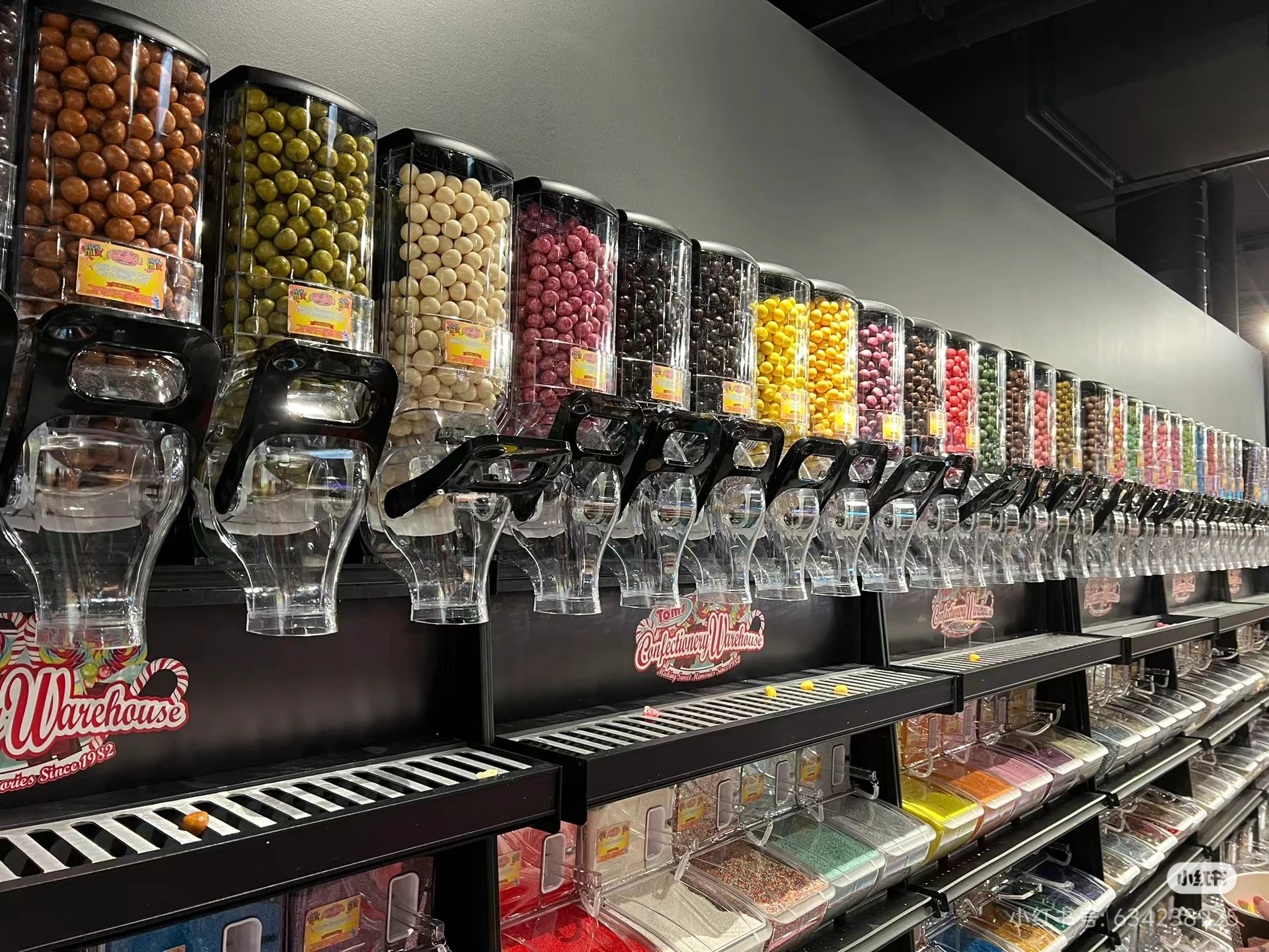 Shop Our Clear Bulk Food Dispenser Bins - Perfect for Nuts & Cereal