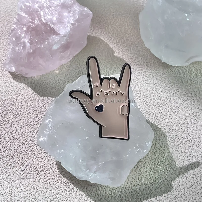 Finger-shaped Korean Band Bts Jungkook Brooch - Buy Bts Pins,Jungkook ...