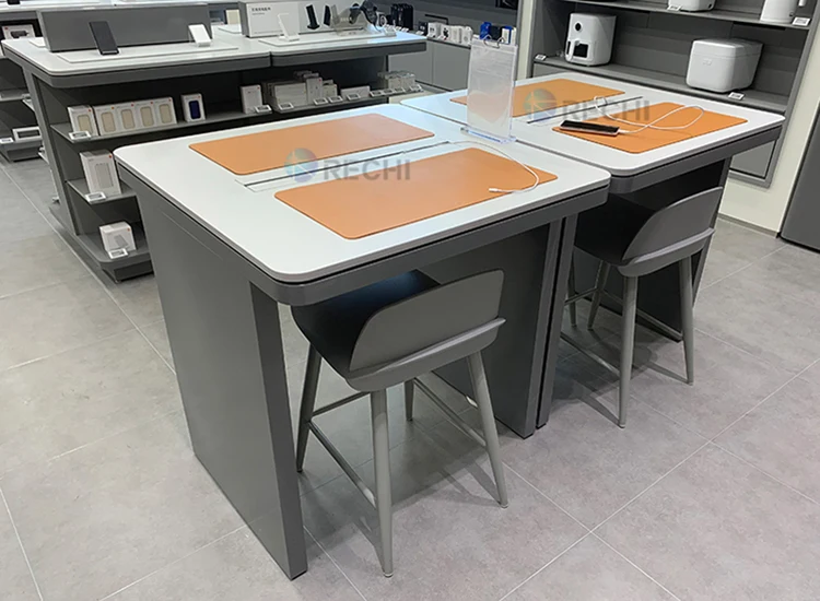 RECHI Custom Smartphone Store Design Display Furniture