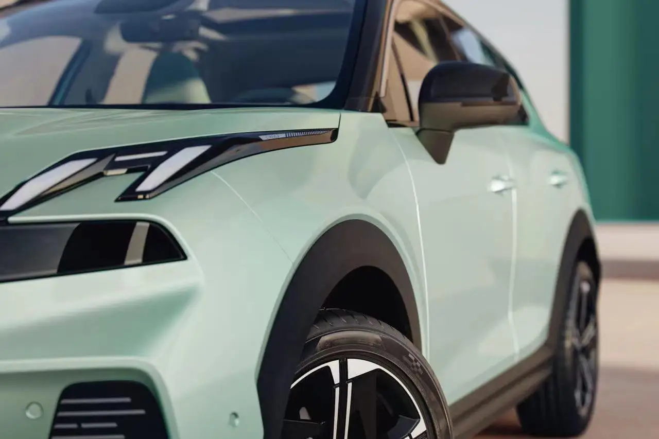 Hot Sale 2024 Lynkco 06 Em-p Hybrid Electric Cars 5 Seater Suv Phev Em-p Electric New Energy ...