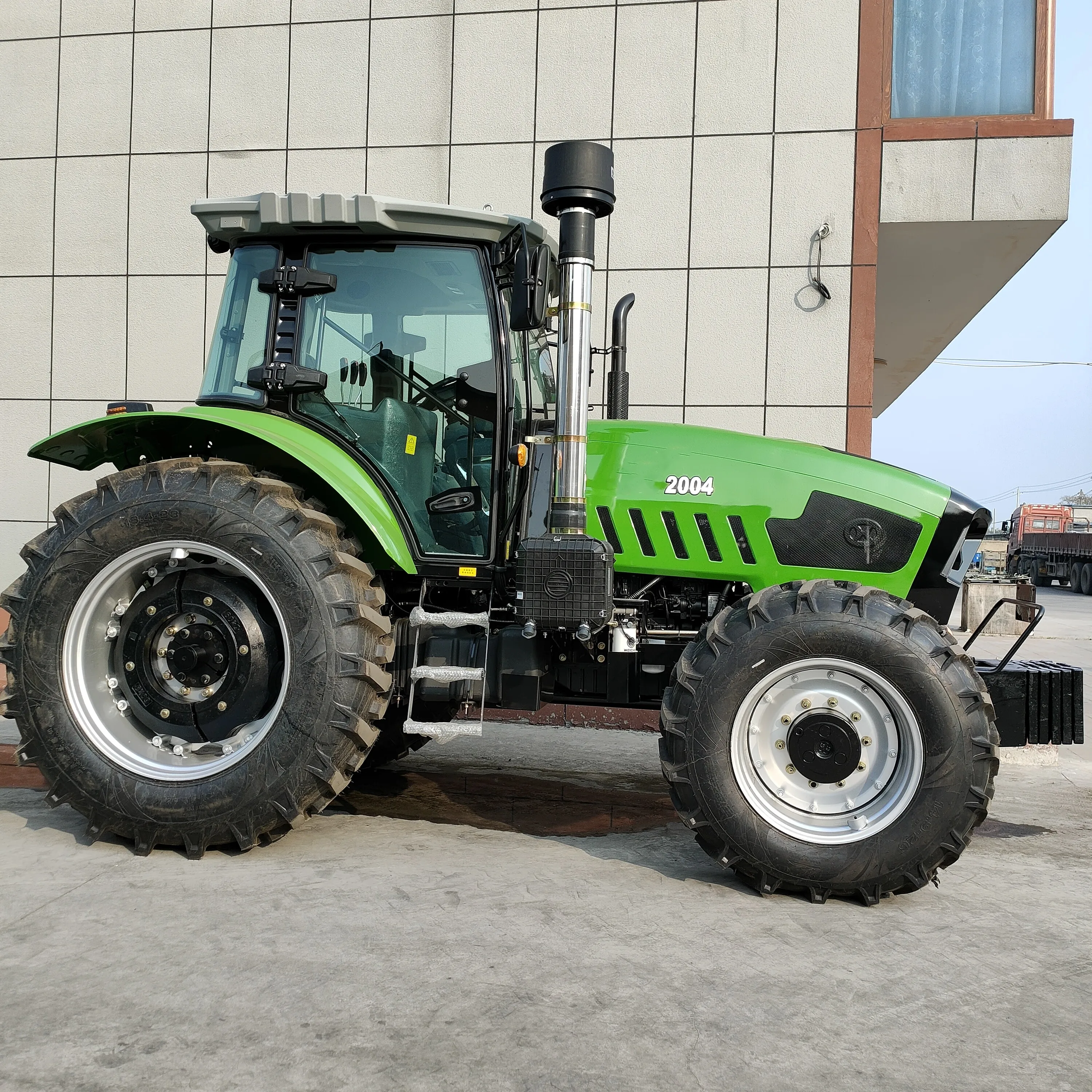 200hp Chinese Tractors for Sale Near Me - Reliable & Versatile
