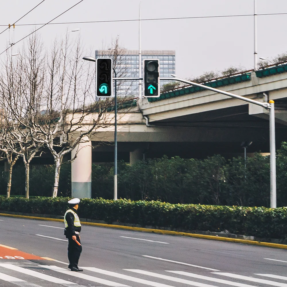 400mm Arrow Traffic Light Led U-turn Traffic Signal Lights For Road ...