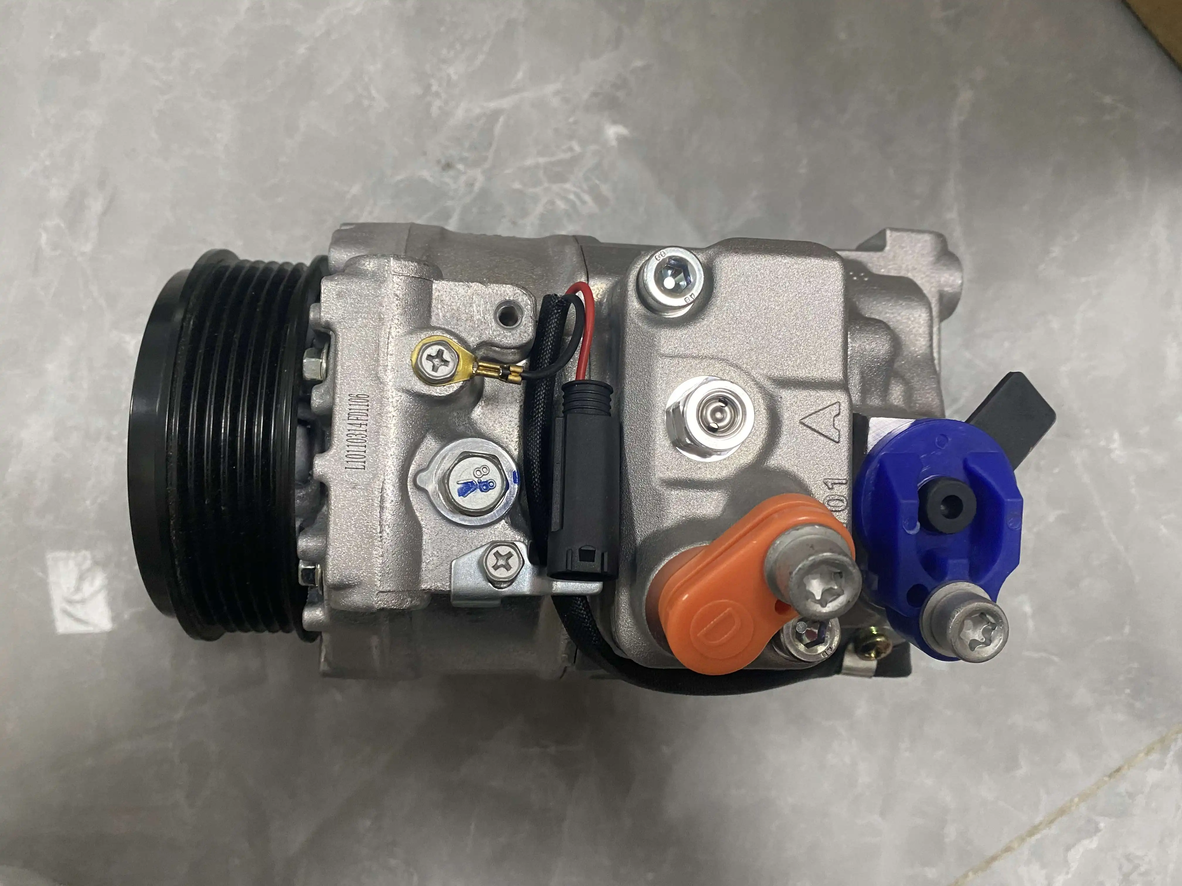 AC Compressor 0012308211 for Mercedes Benz - High Quality