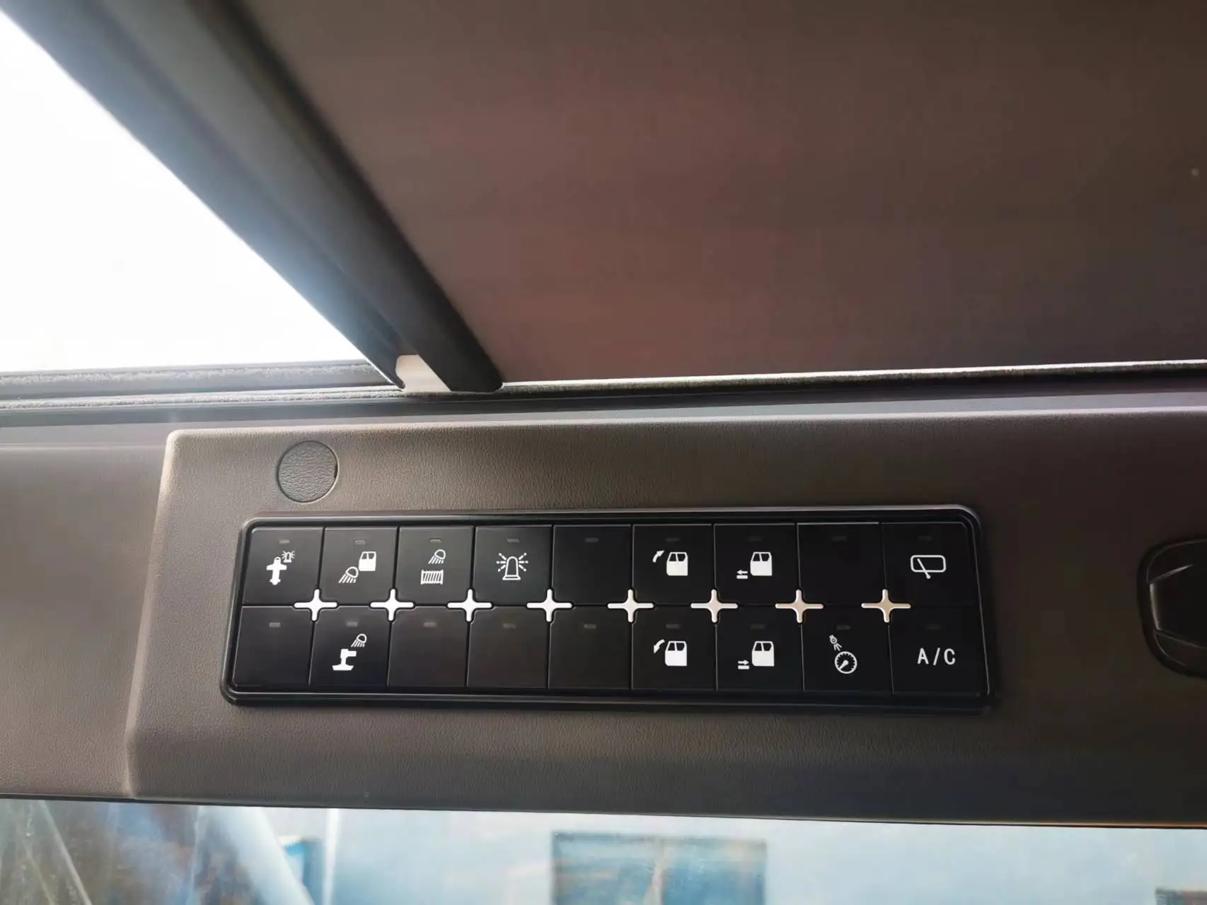 18 Buttons 2*9 Plastic CAN Bus Push Button Switch Panel Intelligent ...