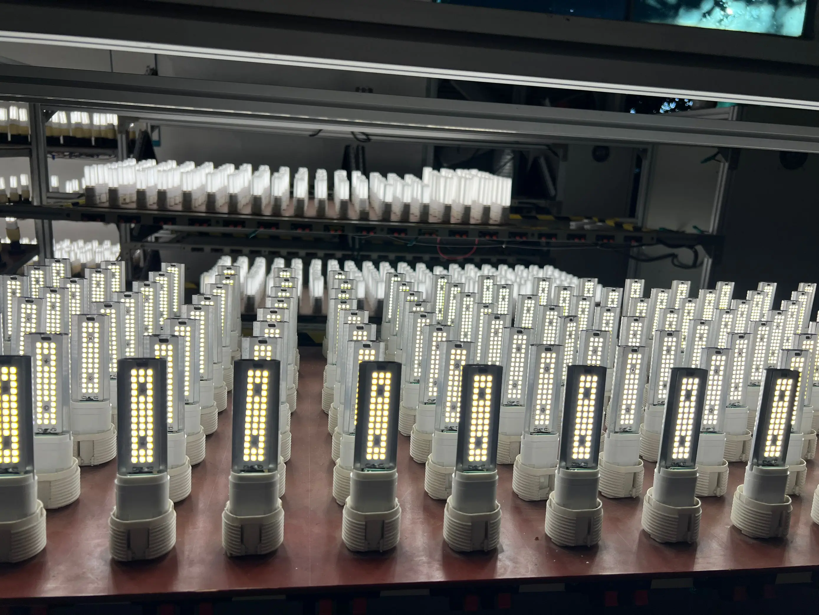 Alibaba.com: 100lm/w 5W 8W 10W LED PL bulb with G23/GX23/2G7 base, UL ...