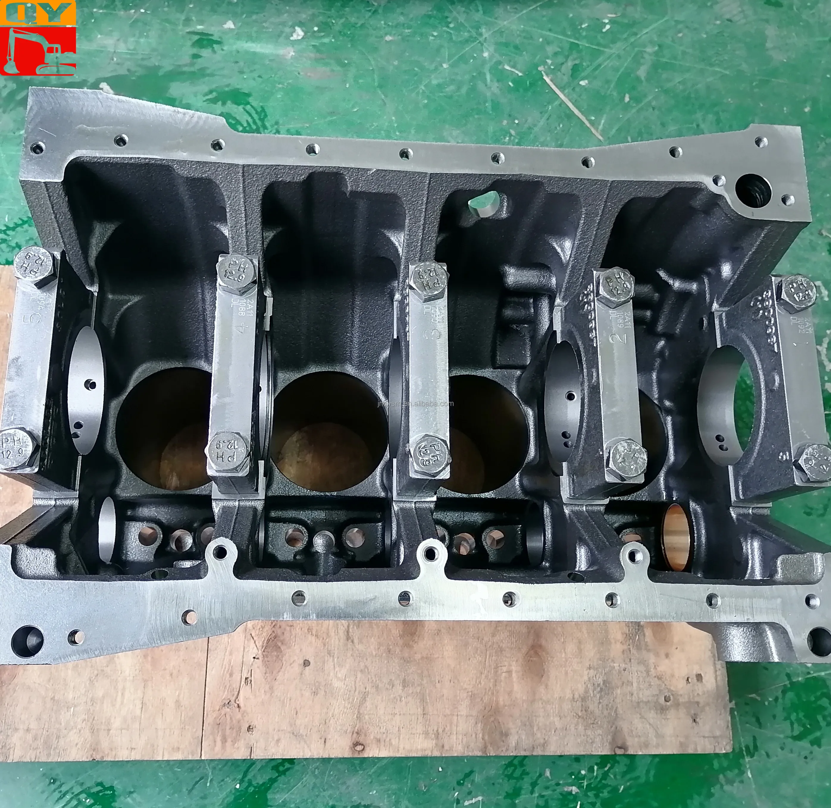 4d102 Engine Cylinder Block 6731-21-1130 6731211130 Cylinder Block For ...