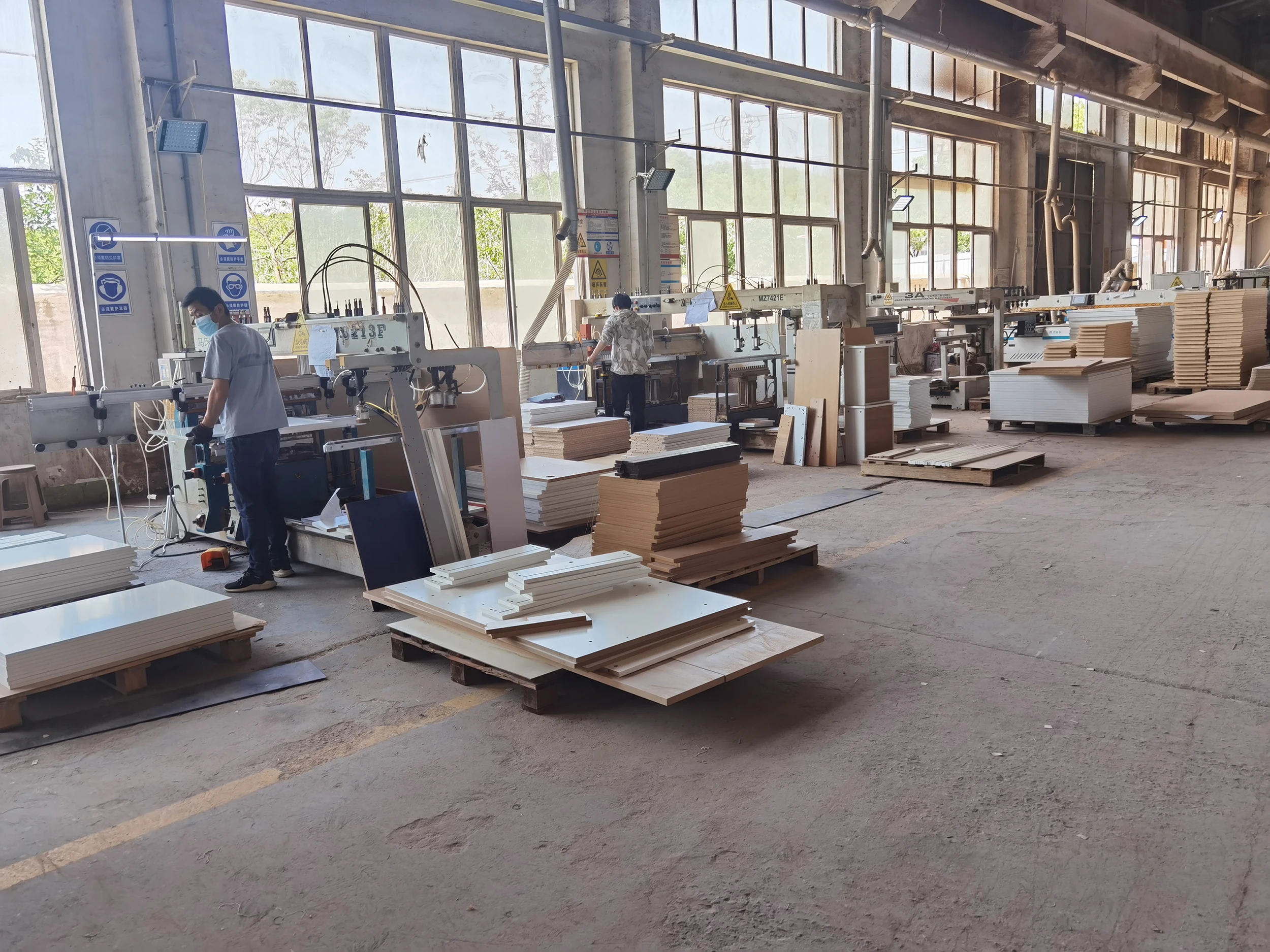 Customized Wood Display Gondola Shelving To Hold Wine Bottles Alcohol ...