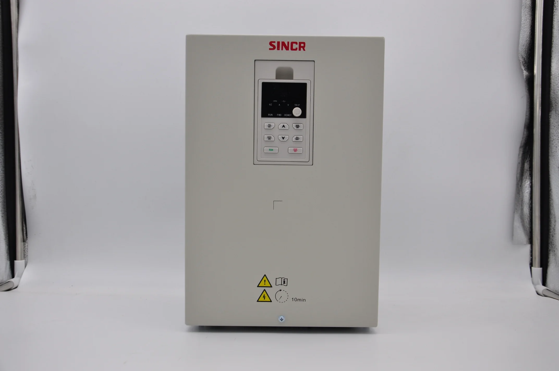 EMC Filter & Harmonic Suppression 380V Industrial Solar VFD Inverter ...