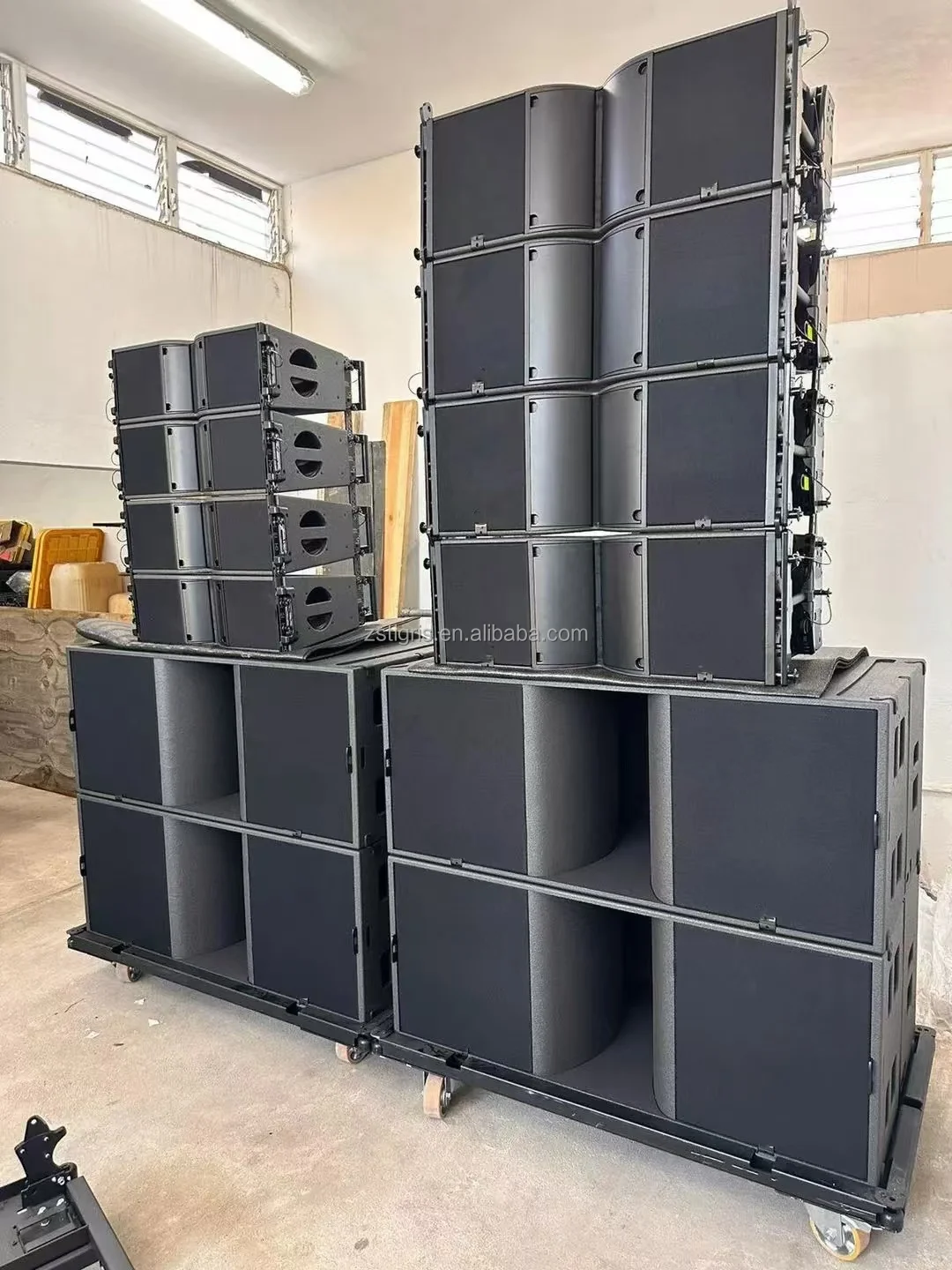 Double 10 Inch Active Line Array Speaker System for Djs