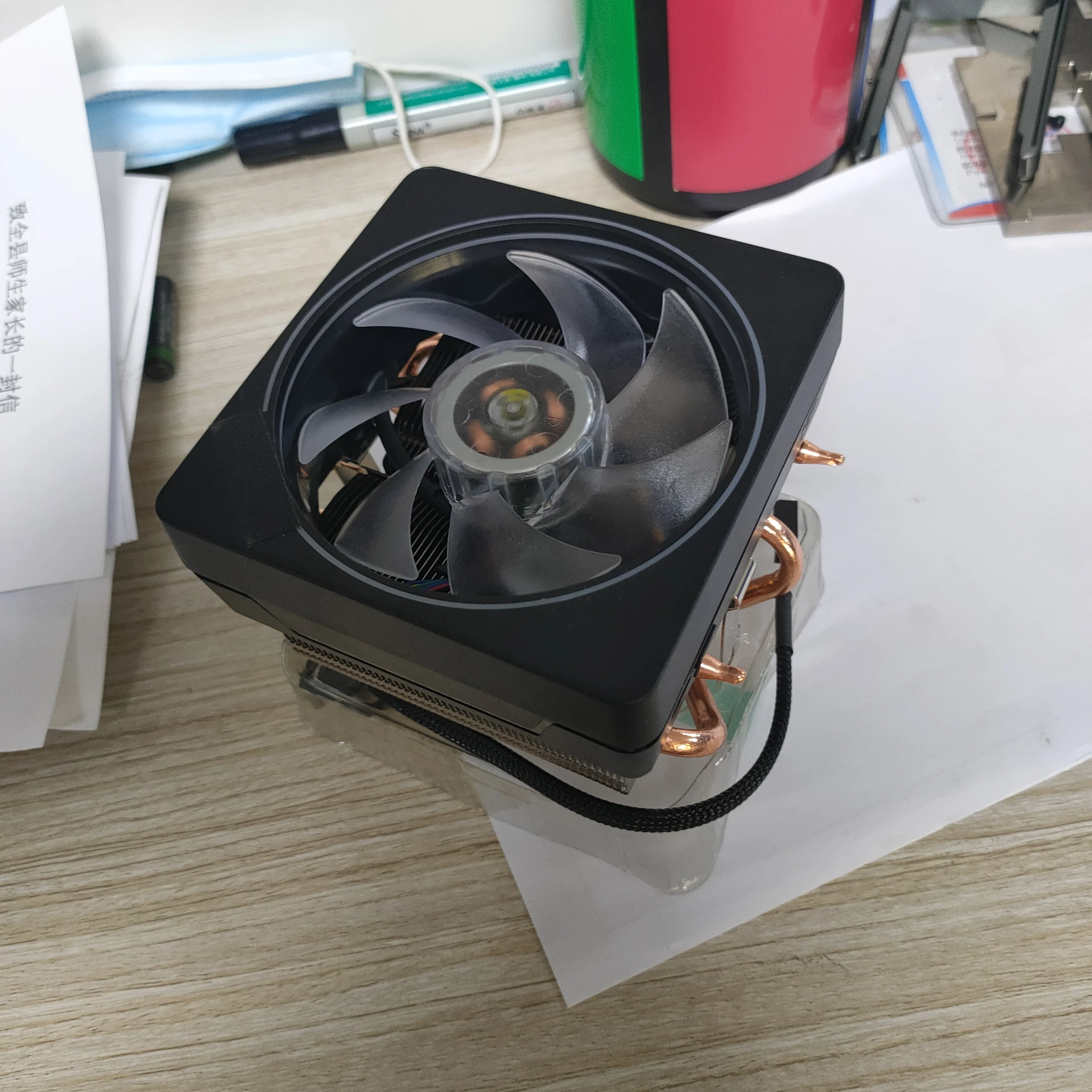 Wraith Prism 4 Heat Pipe AMD Cpu Cooler - 50000 Hrs Fan Life