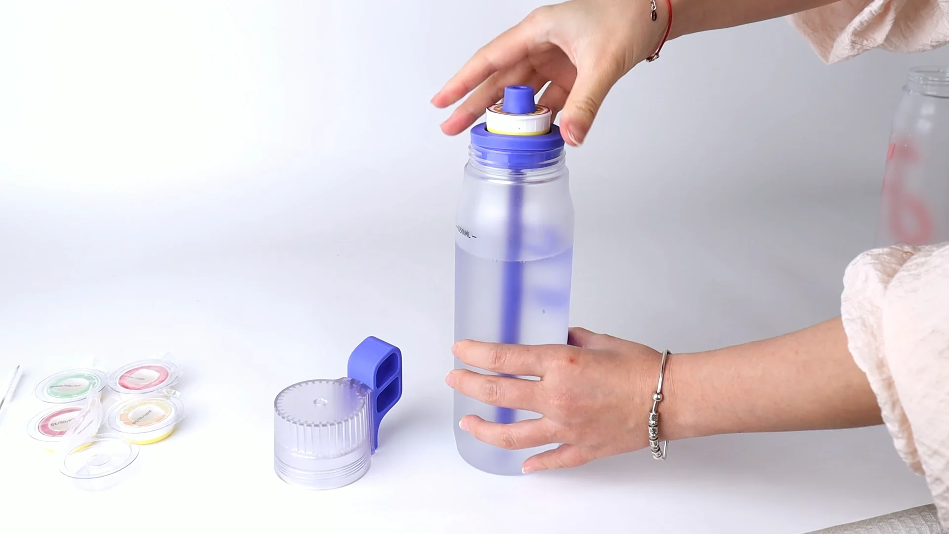 New Product Ideas 2023 650ml Air Scent Water Bottle With Scented Flavour Pods Bpa Free Tritan ...