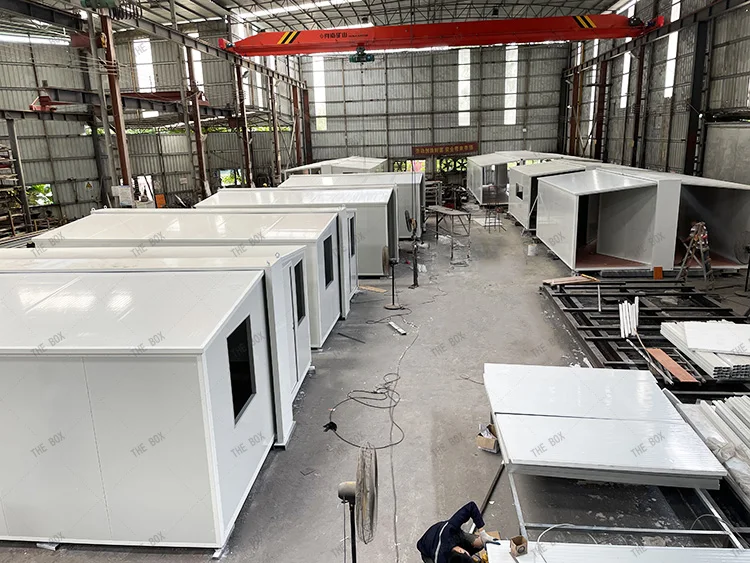 Ready to Ship 20Ft 40Ft Expandable Prefabricated Container Living House ...