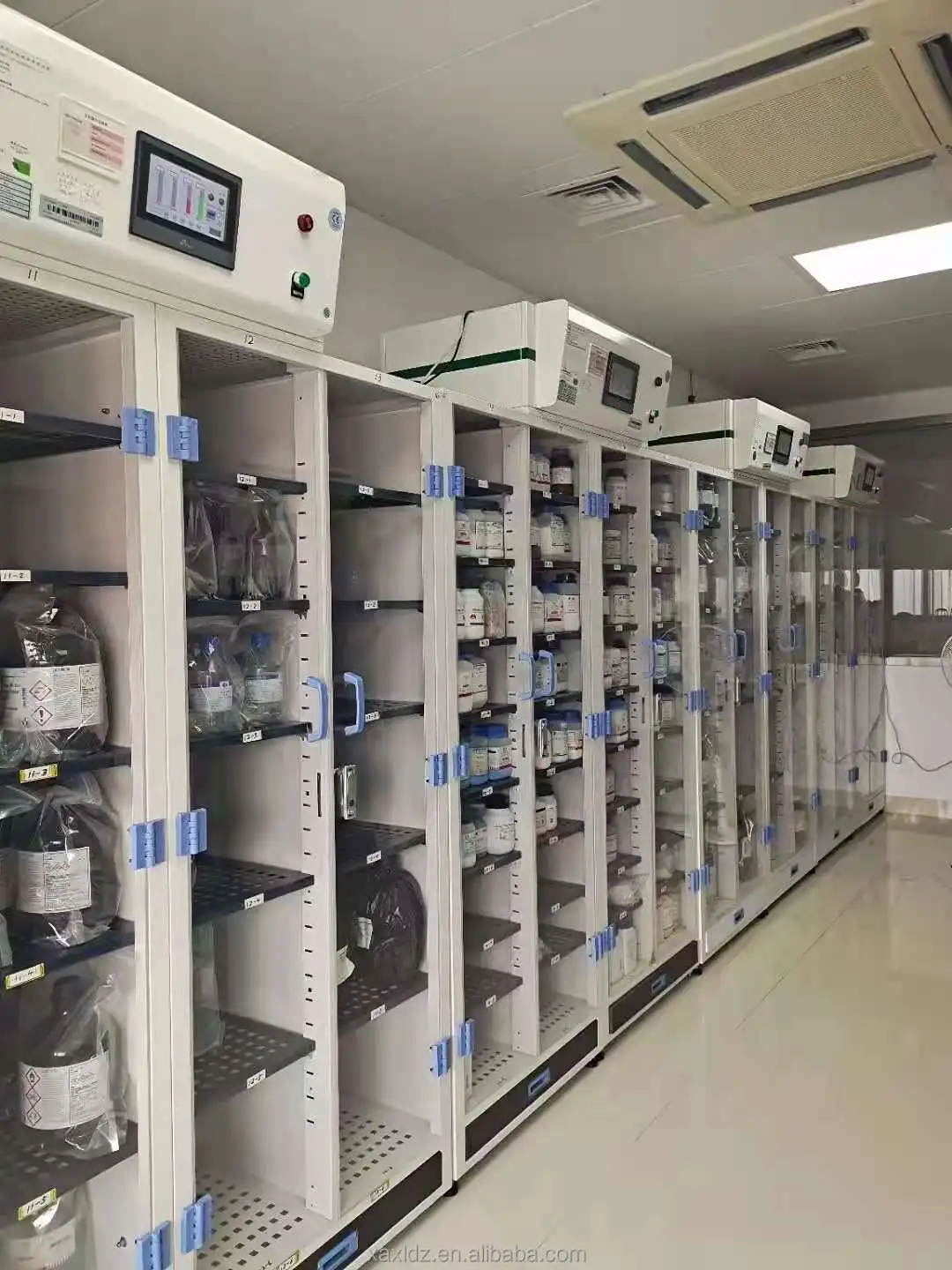 Lab Corrosive Chemical Reagent Storage Cabinet Fireproof Flammable ...