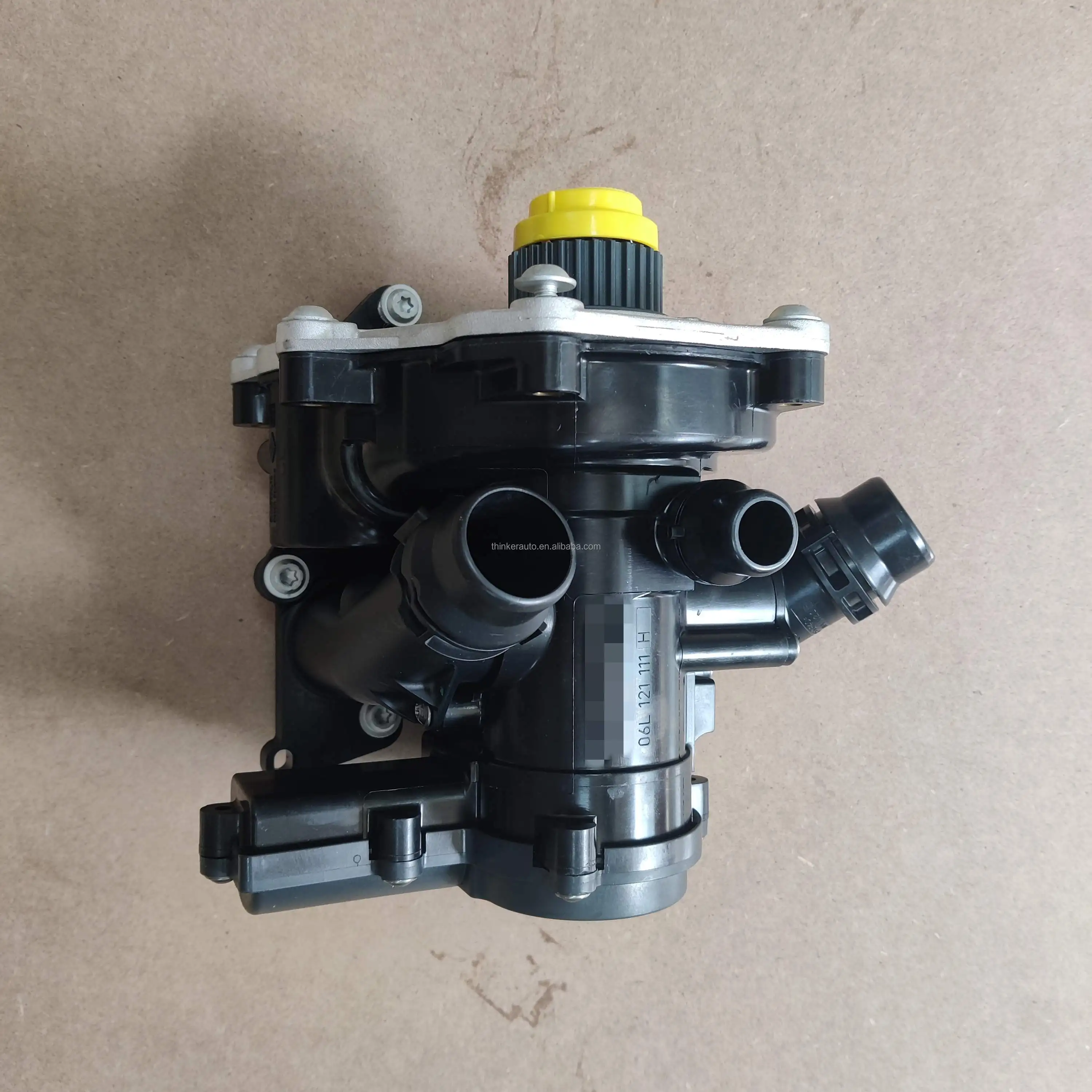 Auto Parts Thermostat Water Pump Assembly For A3 A4 B9 06l121012h ...