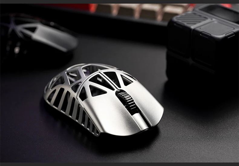 Mini 3d Design Magnesium Alloy Gaming Mouse 2.4ghz Wireless With Led ...