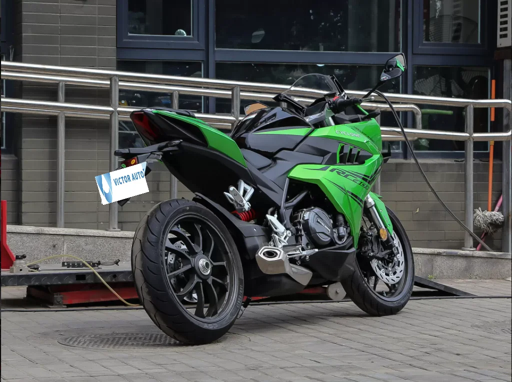 China Brand Motorcycle Cyclone Rc401 Motorcycle In-line Two-cylinder ...