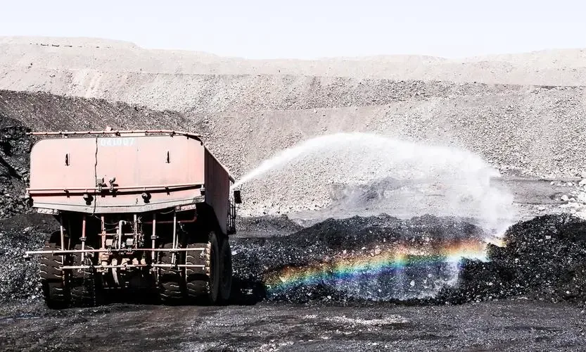 XCM Coal Mine Sprinkler Truck 60cbm 80cbm 100CBM Mining Sprinkler Truck ...