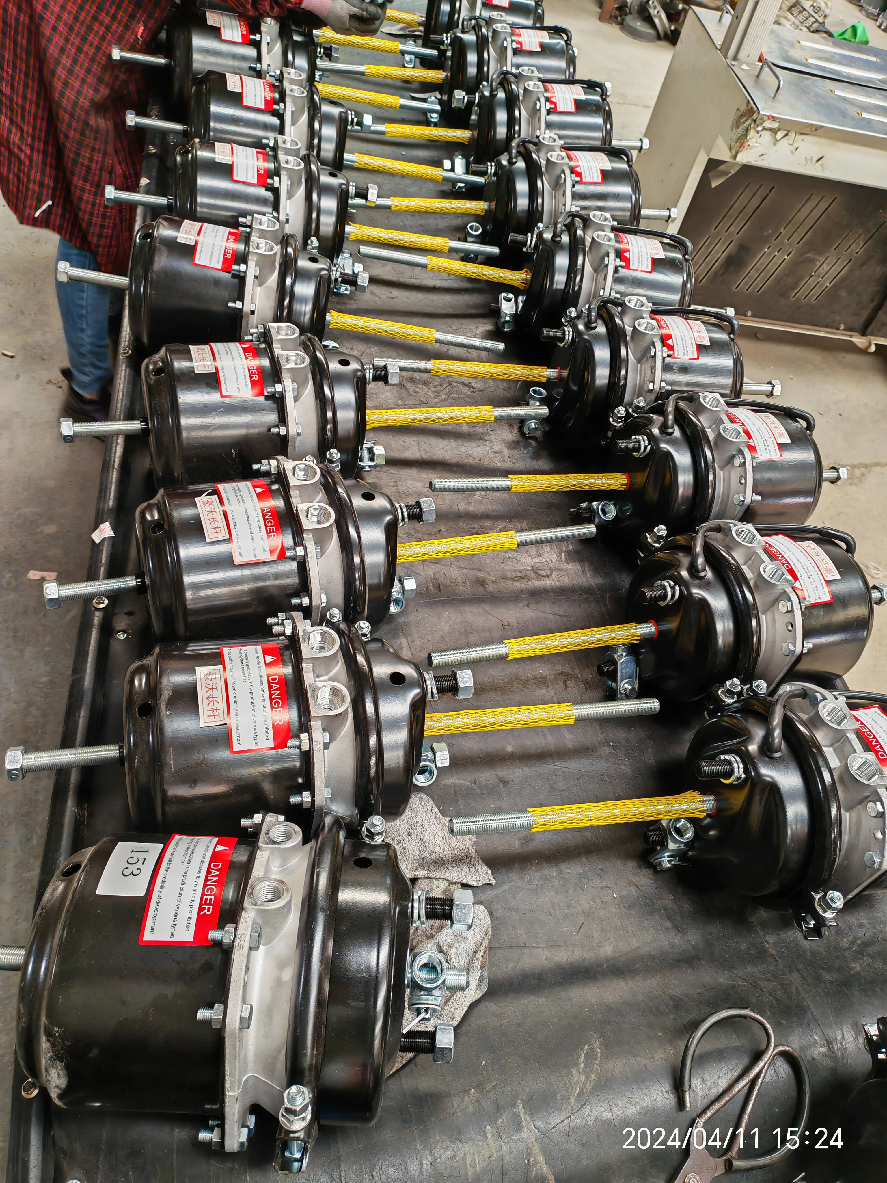 Multiple air Dryers for Scania, Volvo, Mercedes Benz, Iveco, Renault ...