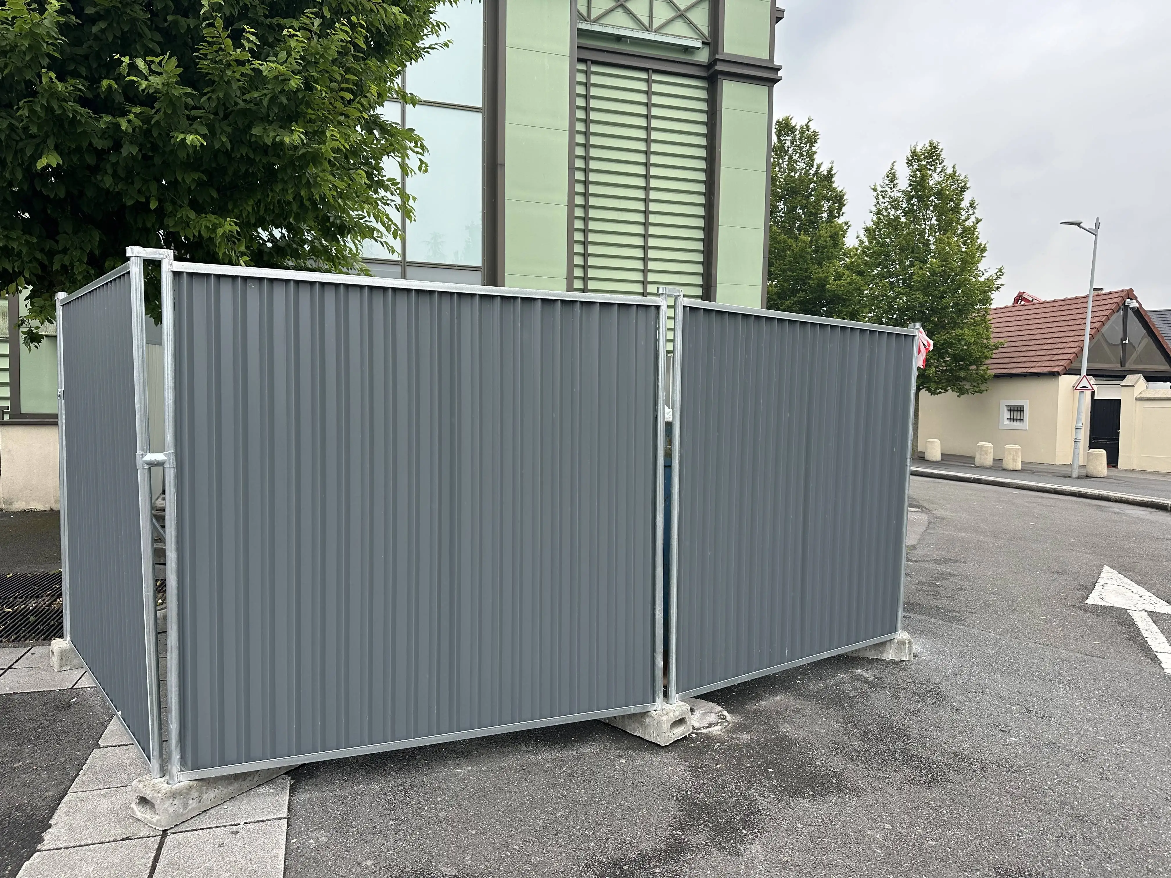 Australian Steel Powder Coated Corrugated Colorbond Fence Garden Fence ...