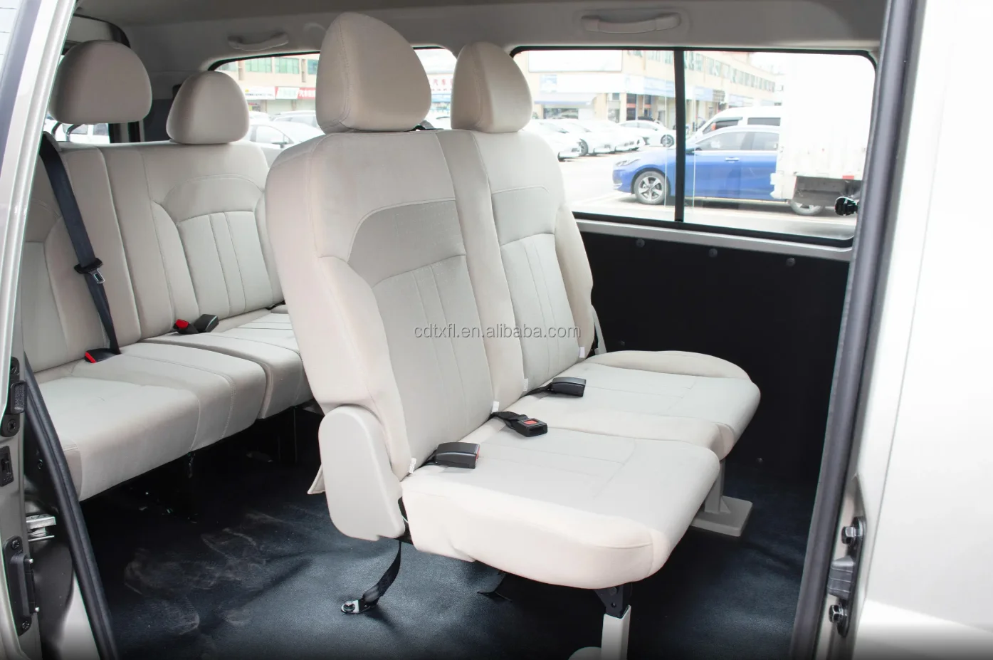 Dongfeng Forthing M5 EV Electric Car Max Speed 100km/h NEDC 401KM Fengxing Lingzhi Electric MPV ...