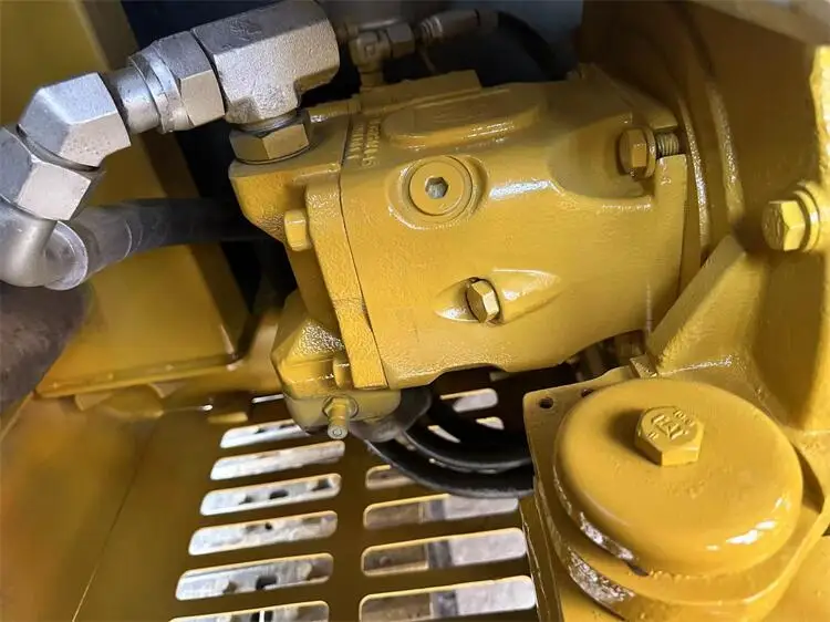 Japan Original CAT 305.5 E Mini Excavator for Sale in Shanghai